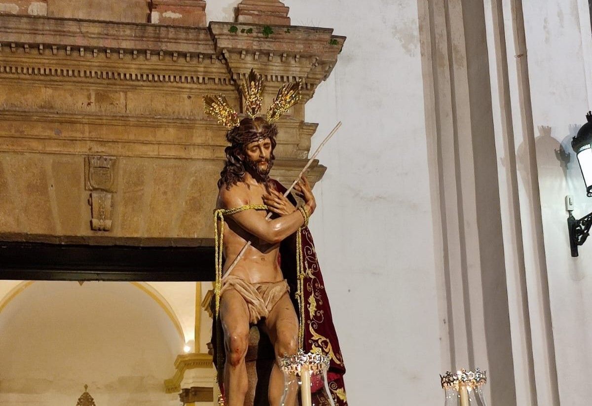 Jesús Coronado de Espinas preside el Vía Crucis de Algeciras