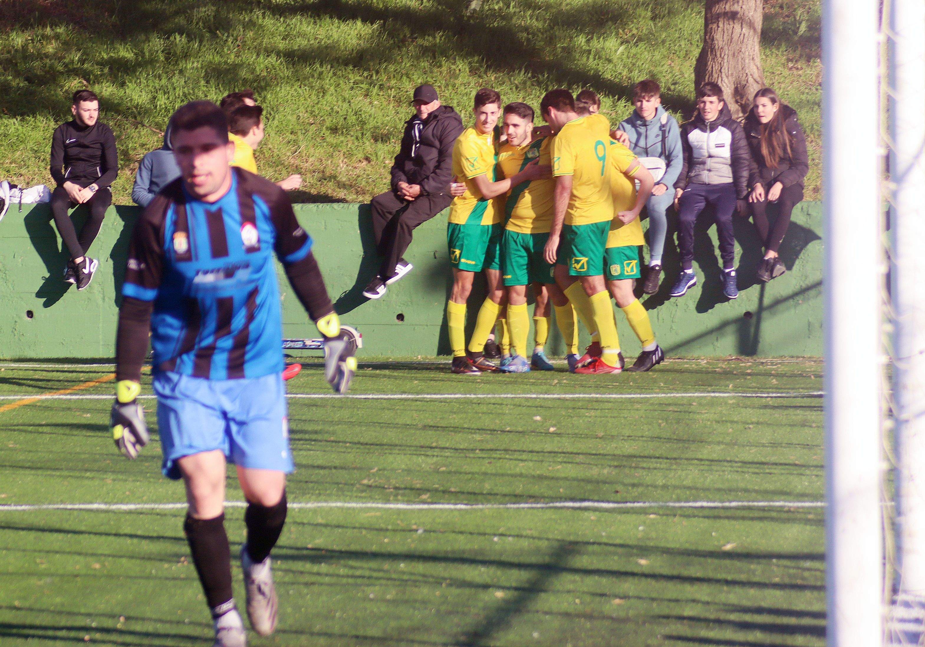 El filial de la UD Los Barrios le devuelve la 'manita' a la AD Nueva Jarilla, segundo (5-0)