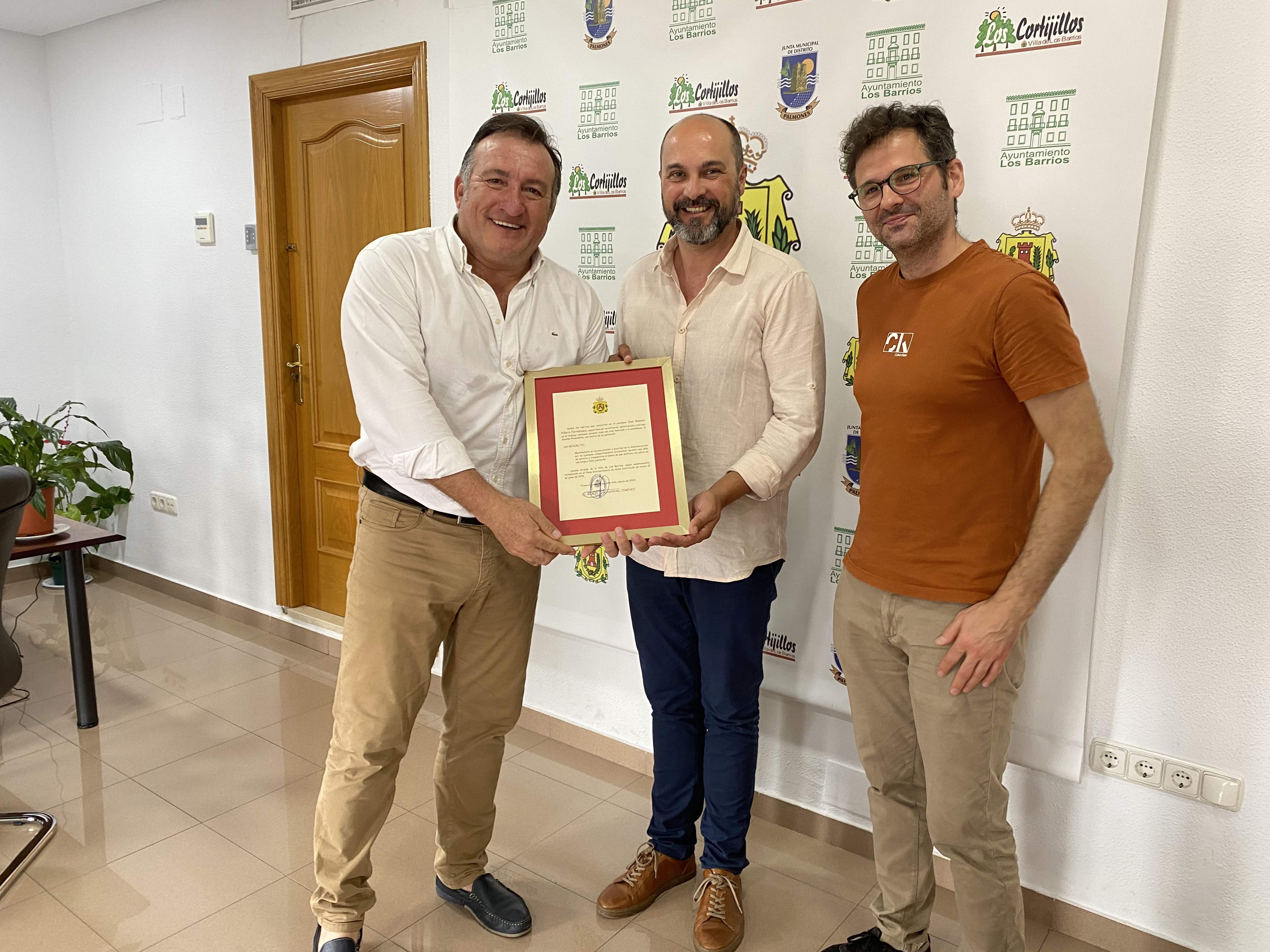 Los Barrios homenajea al profesor Ramón Piñero Fernández tras su ...