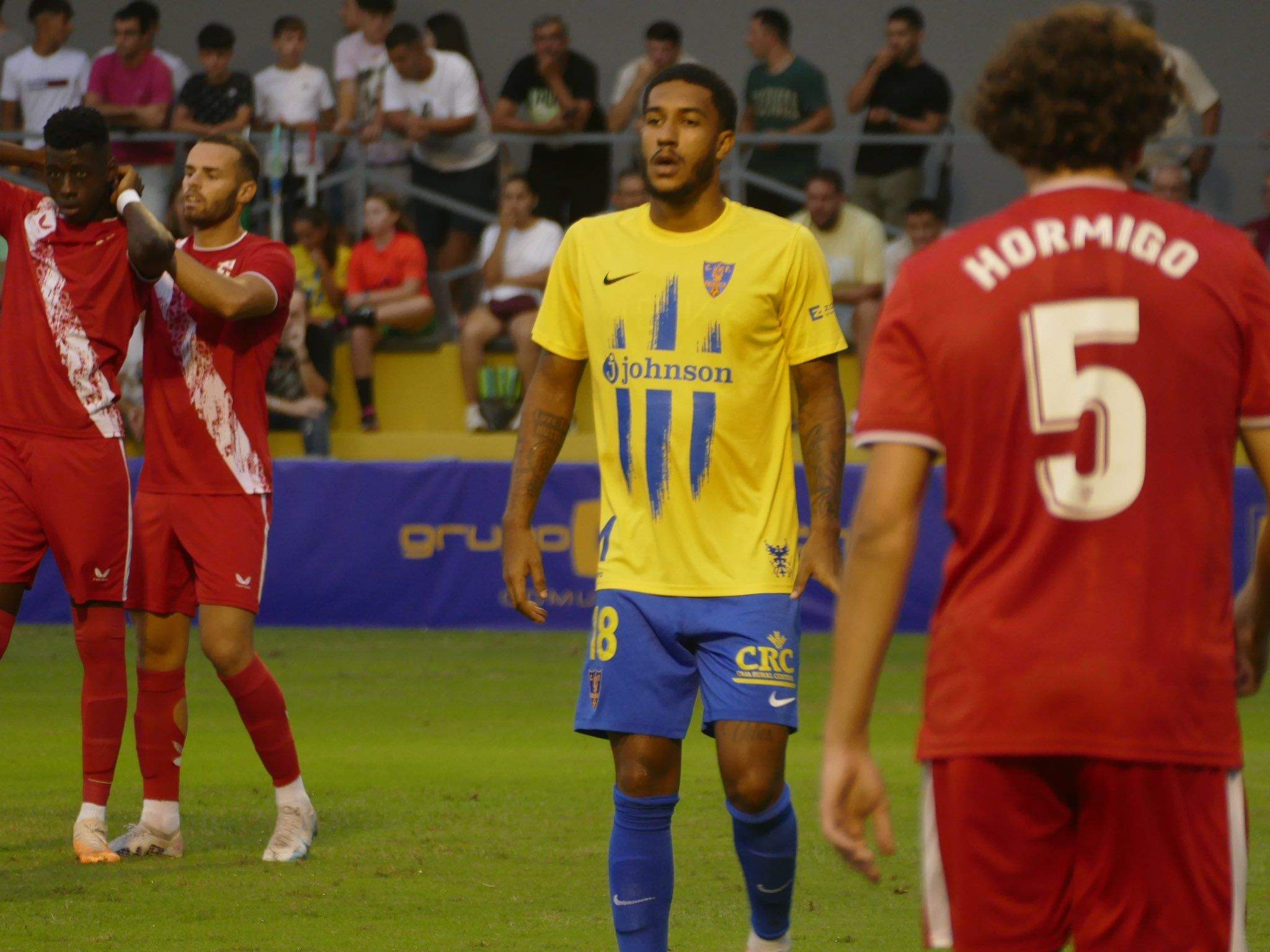 El Sevilla Atlético golea al Orihuela CF (1-4) en el inicio de la liga ...