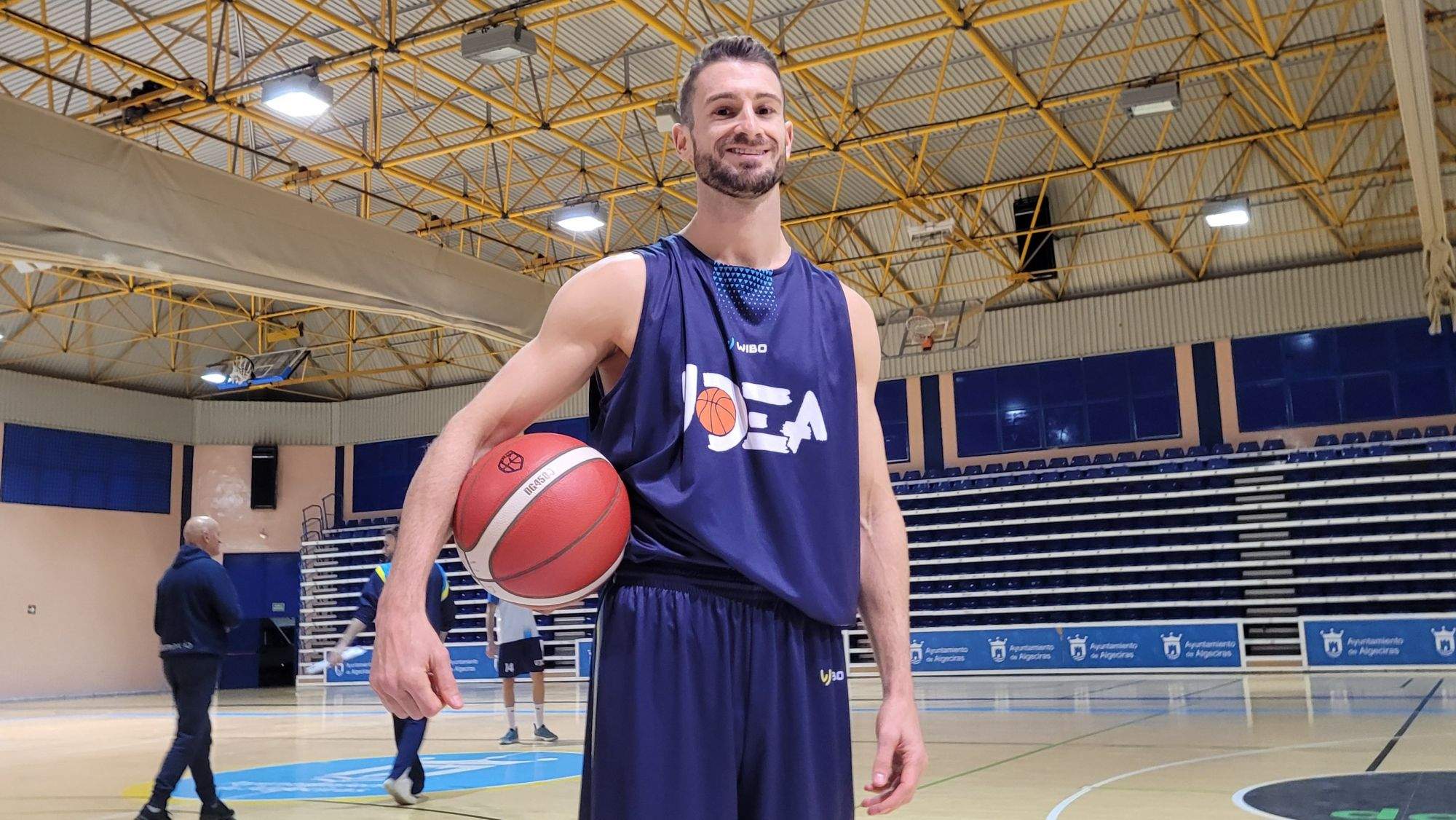 Arsone Mendy deja UDEA por motivos familiares y el club ficha a 'Berni ...