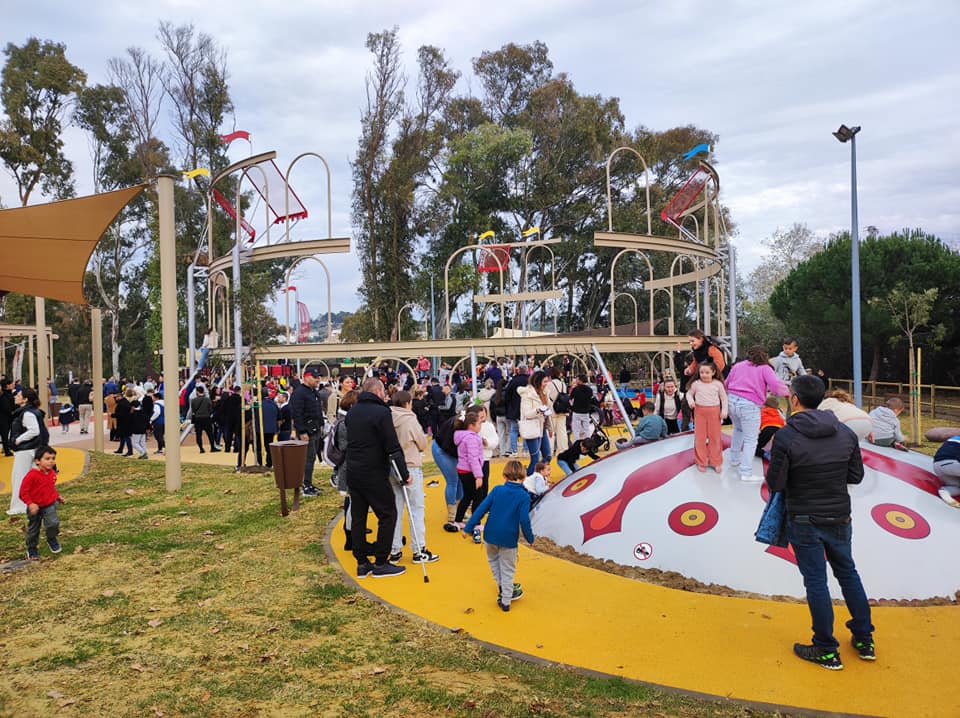 Parque Barbésula en Guadiaro: 2.500 metros cuadrados de diversión ...