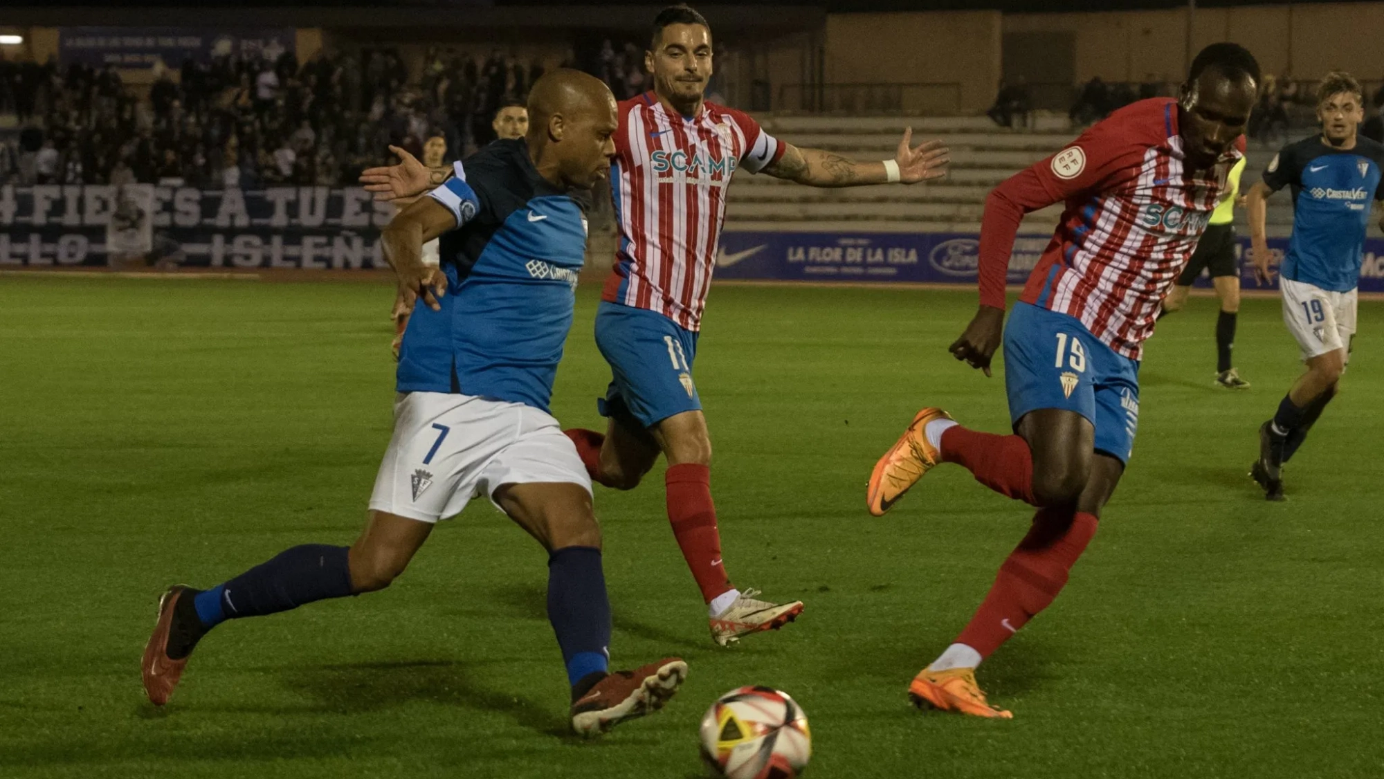 Punto 'victorioso' para el Algeciras CF (0-0)
