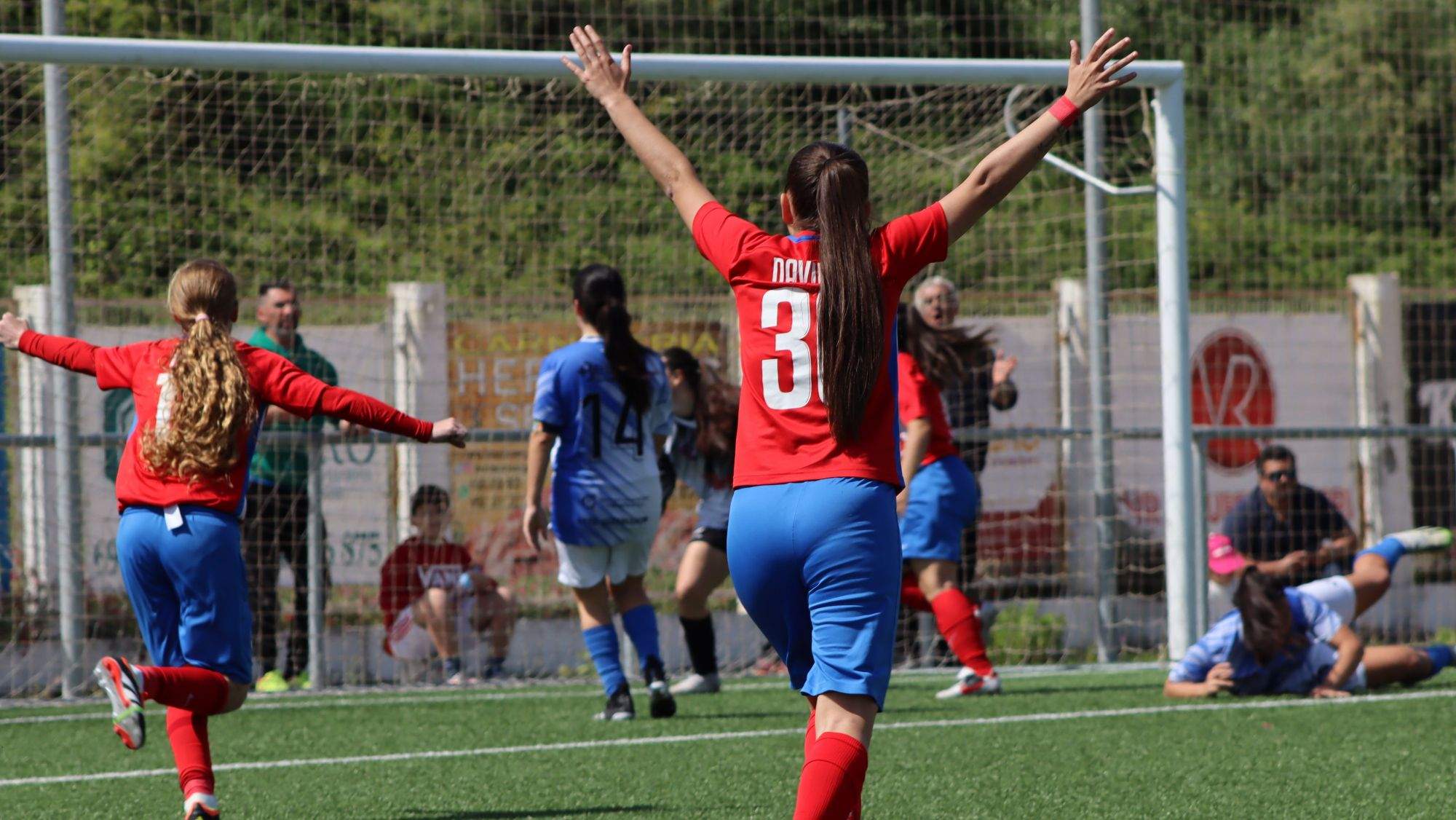 Las féminas del Algeciras CF golean (3-0) al CD Guadalcacín y cantan el ...