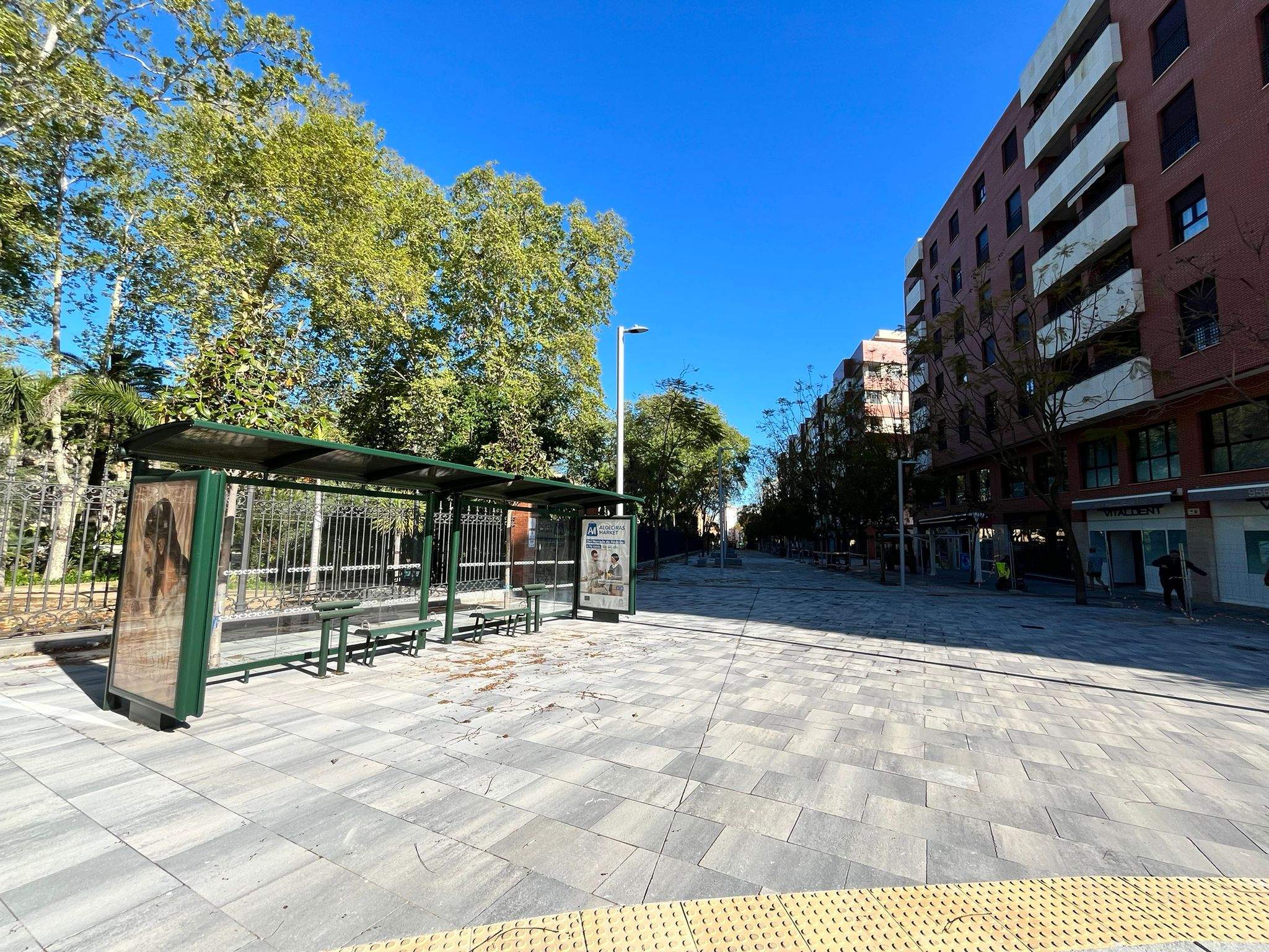 Adiós a la parada de autobuses del Parque
