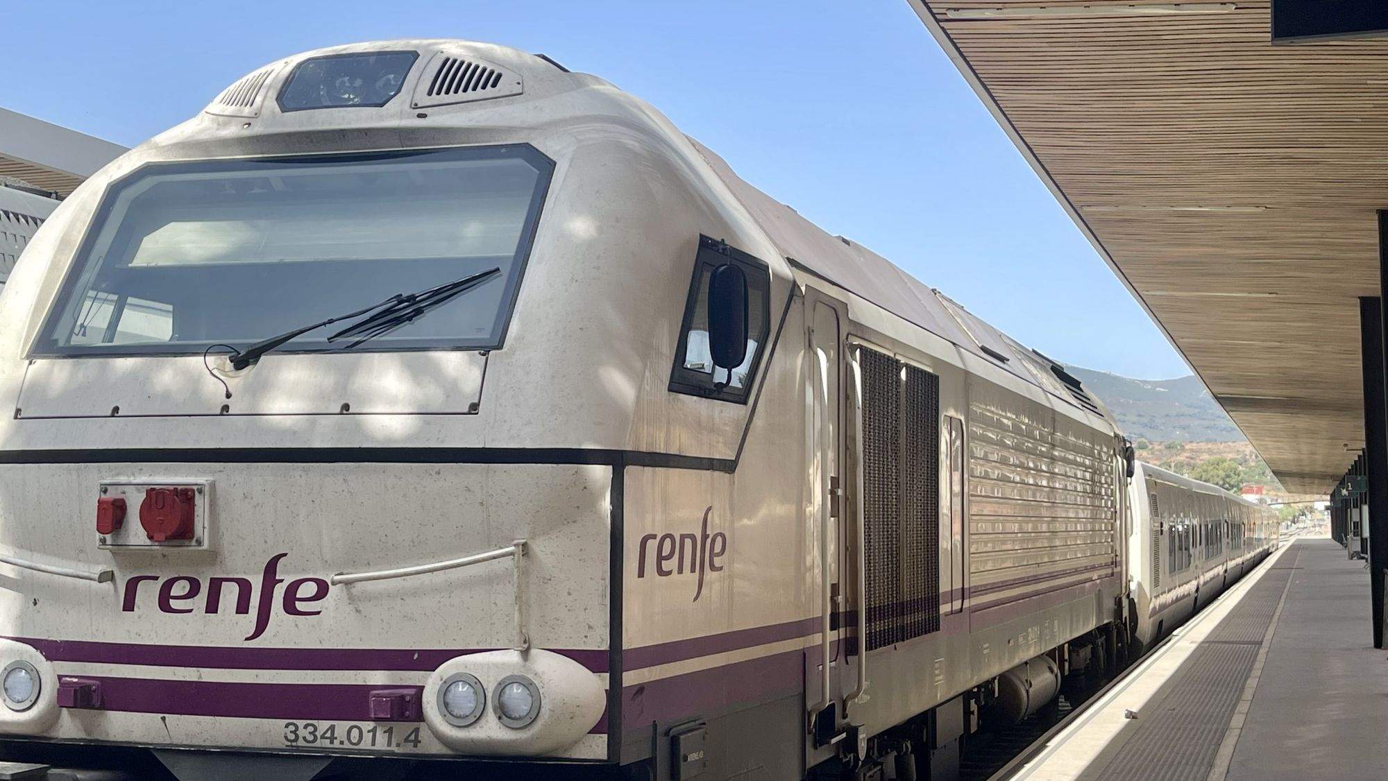 Restablecida la circulación de Bobadilla-Algeciras tras solucionar la incidencia en un tren de ...