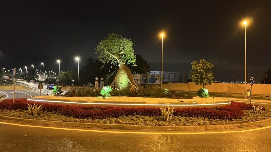 Inaugurada la remodelación de la rotonda de acceso a la Carretera del ...