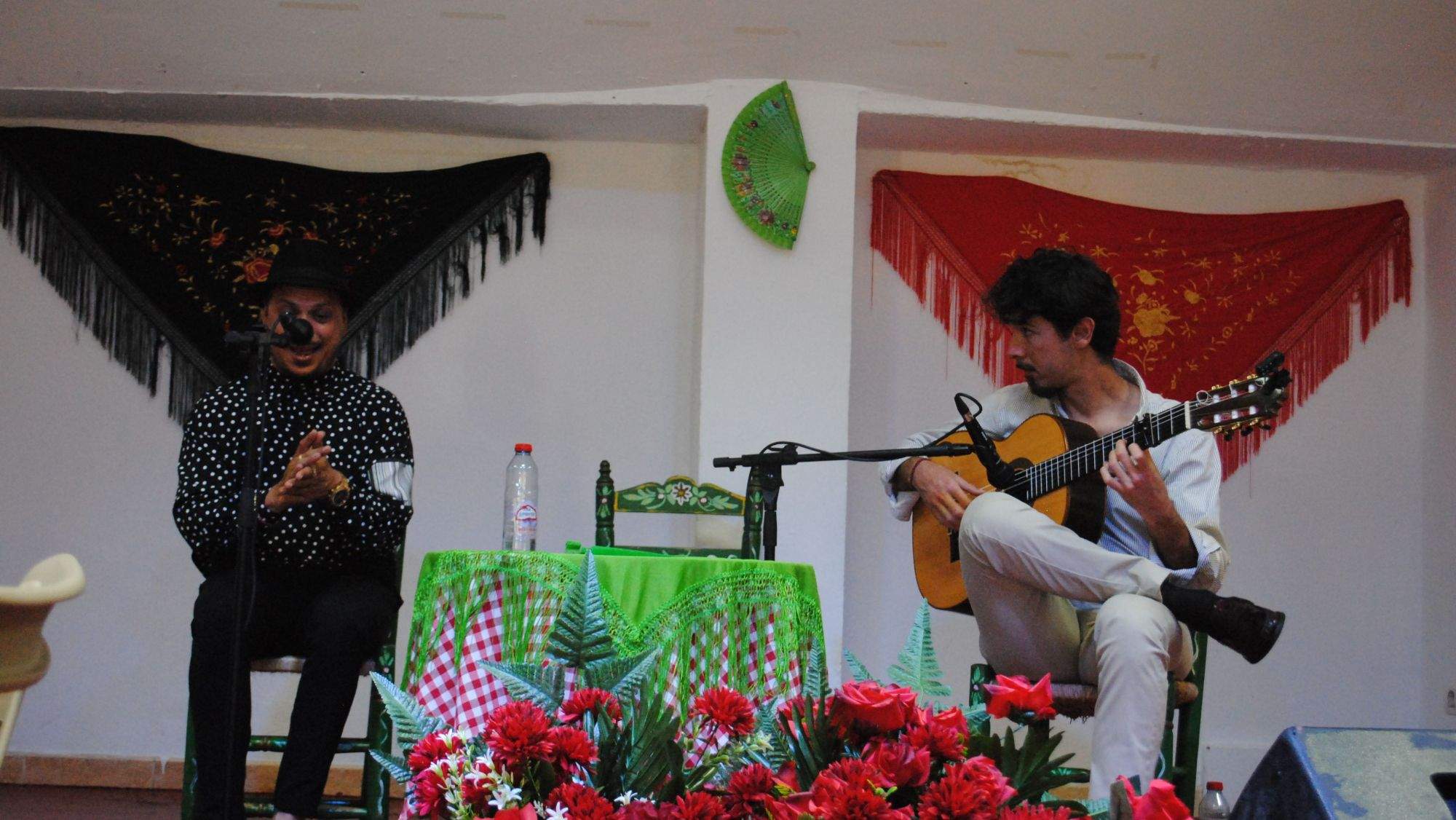 Gran tarde flamenca en la cita del Mayo Flamenco celebrada en la Peña ...