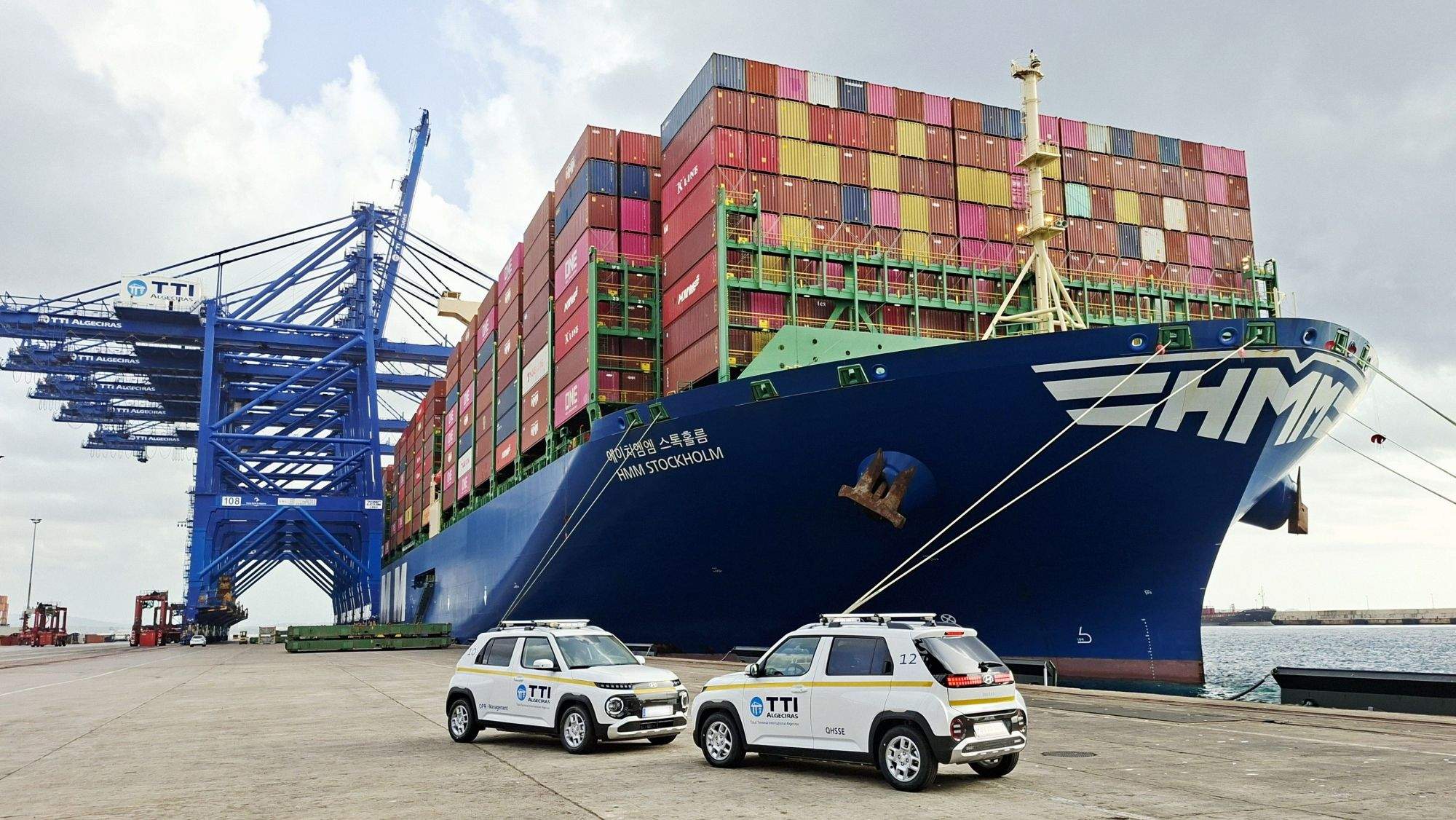 La terminal TTI Algeciras incorpora cuatro vehículos eléctricos a su flota