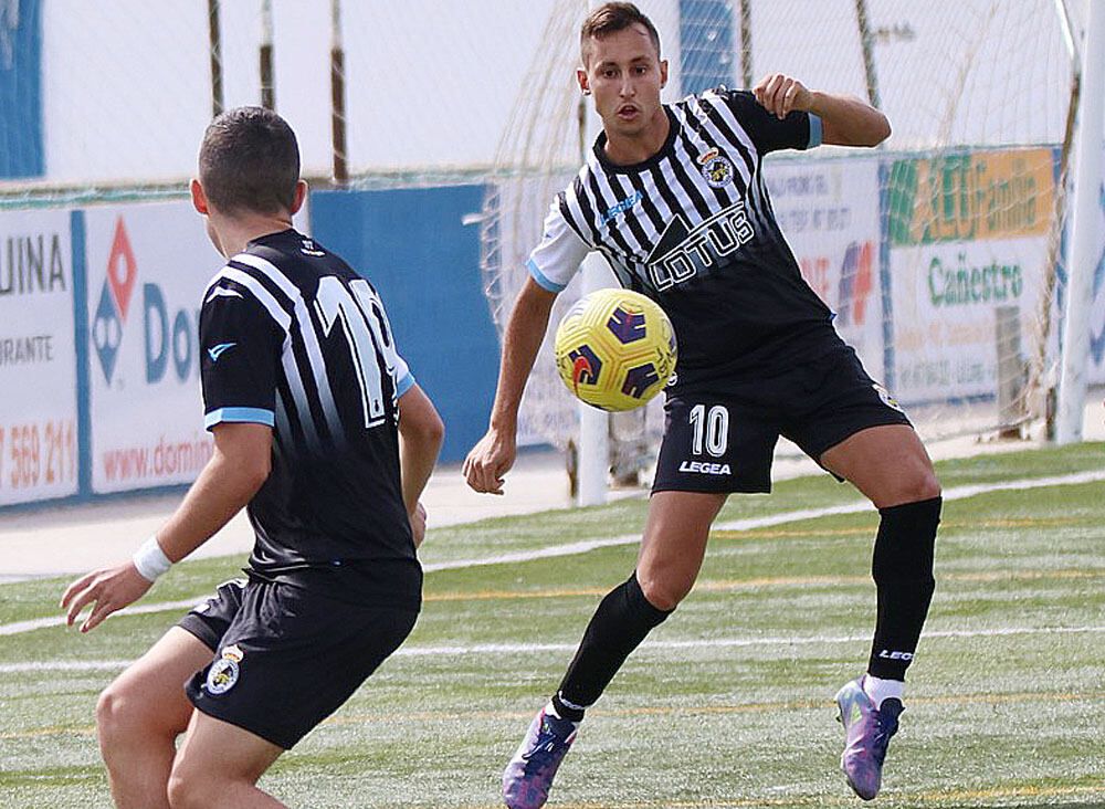 El filial de la RB Linense emula a sus mayores y tras caer en Chiclana ...